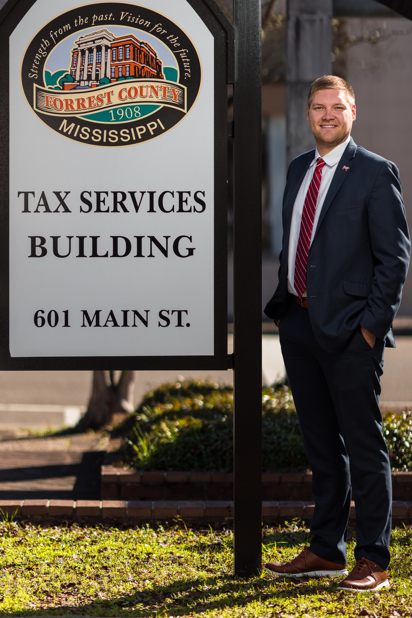 On August 29, 2023, vote for experience, vote for Zac Howell – On ...
